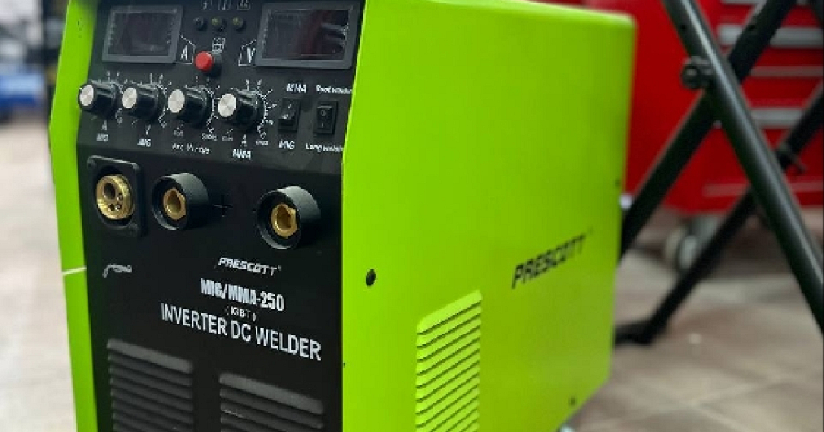 🔥🔥متوفر الآاان🔥🔥 ماكنه لحام CO2 250A